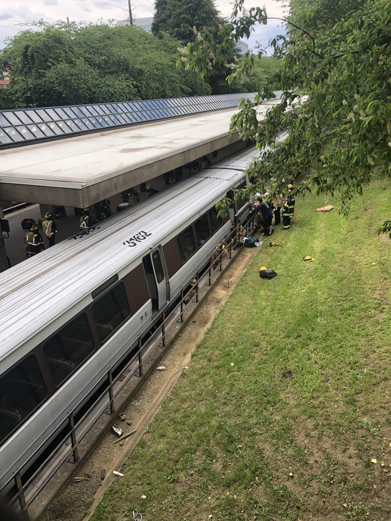 Pedestrian Struck by Train, Pinned Under Metro Train at White Flint ...
