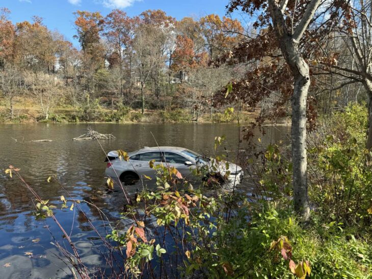 Vehicle Rolls into Lake Monday Morning - The MoCo Show