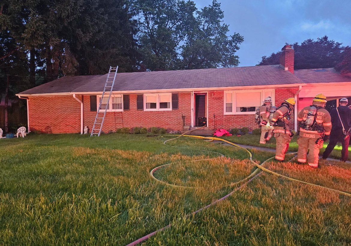 Lightning Strike Sparks Roof Fire - The MoCo Show