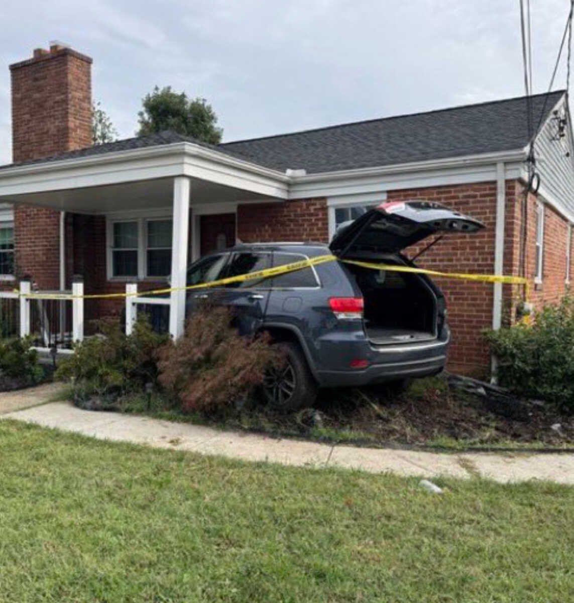 13 People Displaced After SUV Crashes Into House - The MoCo Show