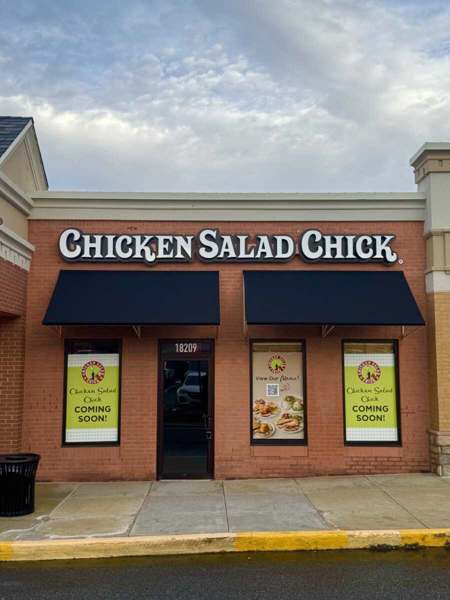 Signage Goes Up for Chicken Salad Chick - The MoCo Show