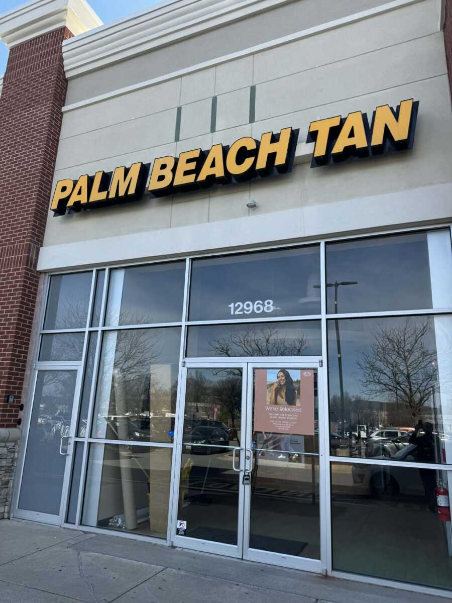 Palm Beach Tan Closes - The MoCo Show